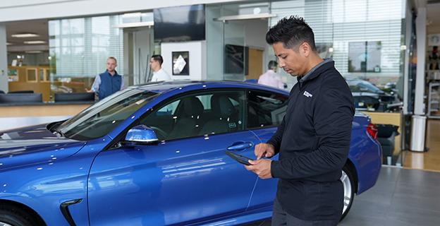 Automotive Digital Retailing vs. Modern Retailing | CDK Global